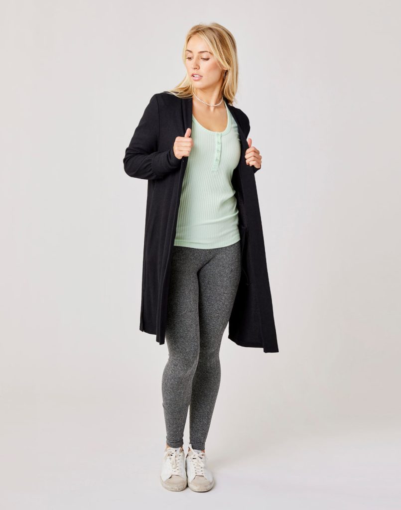 Essential Topper: Black – flaxfable